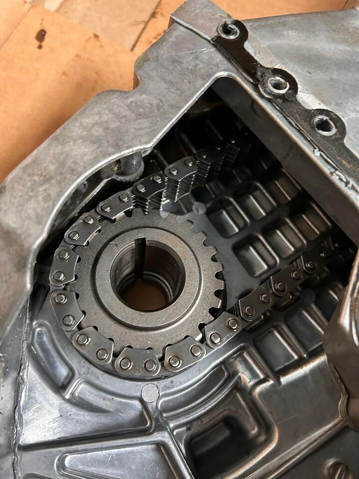 Toyota 4Y 2.2 all 4y forklift timing cover – Quantico Cylinder Heads