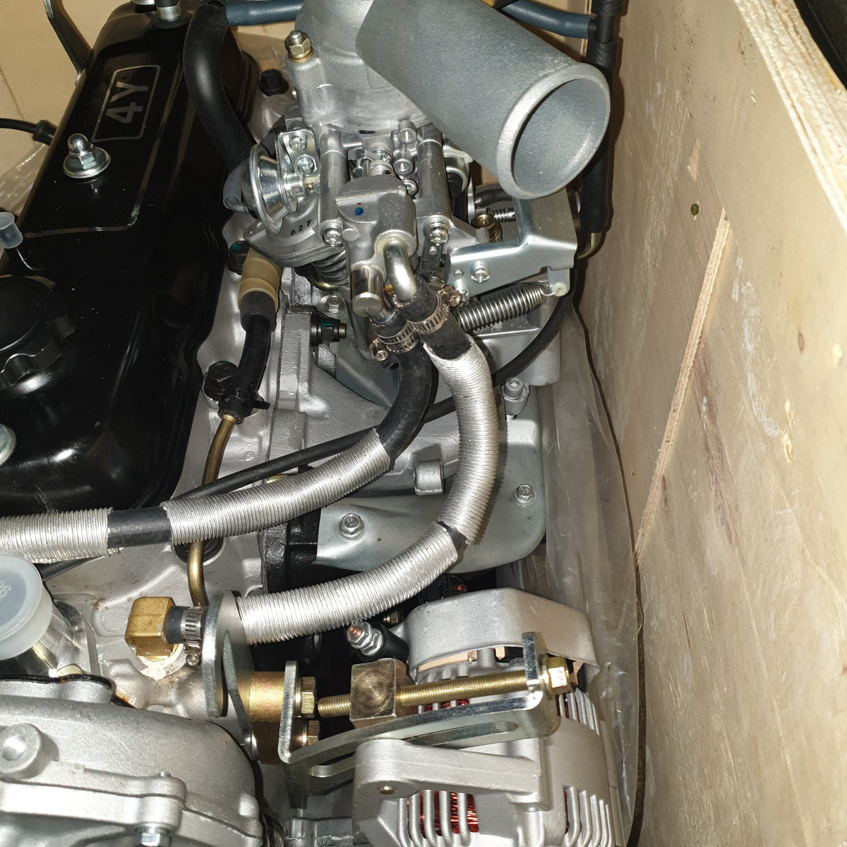 Toyota 4Y 2.2 all 4y full forklift complete loaded engine CARBURETTOR ...